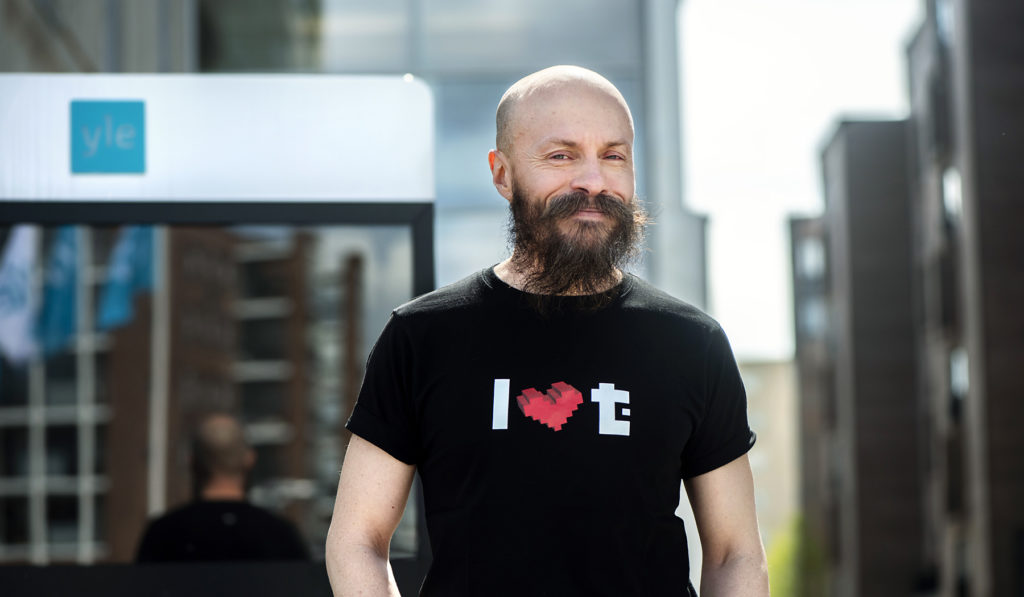 Mediatalot ohjeistavat työntekijöitä häirinnän kohtaamiseen ...