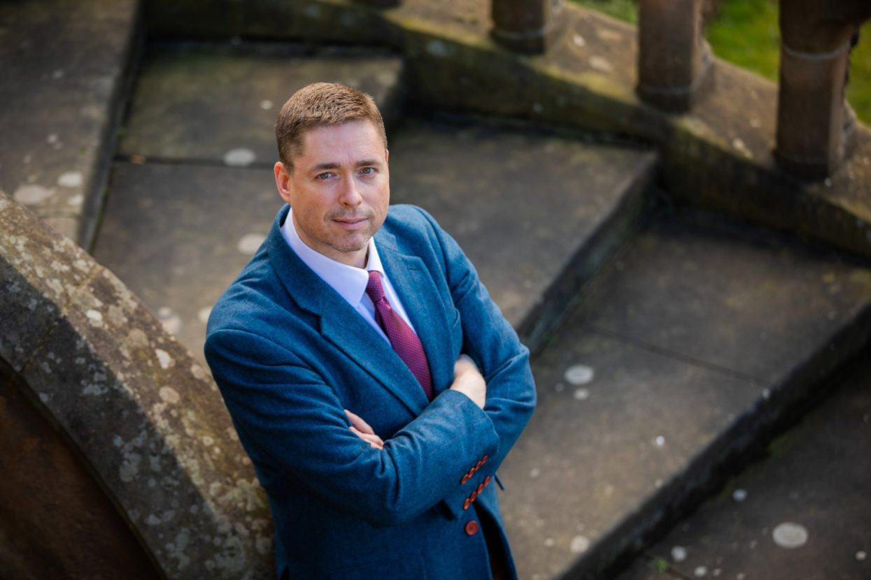 Ranskalaislehden jutun jakaminen käynnisti vihakampanjan, ministerin ...